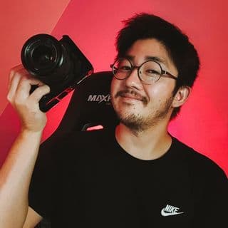 First Class | brainstorm.academy